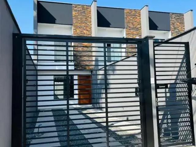 Casa / Sobrado para Venda em Joinville/SC Aventureiro 3 Quartos