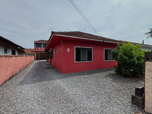 Casa / Sobrado para Venda em Joinville/SC Aventureiro 3 Quartos