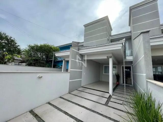Casa / Sobrado para Venda em Joinville/SC Aventureiro 3 Quartos