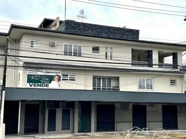 Casa / Sobrado para Venda em Joinville/SC Bom Retiro 14 Quartos