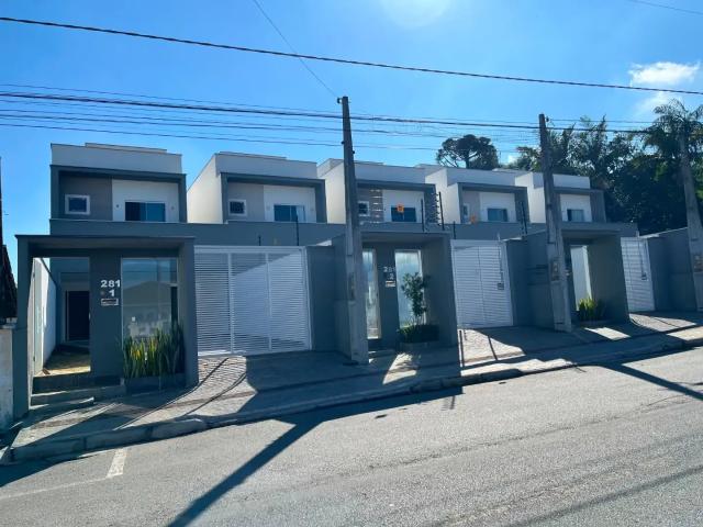 Casa / Sobrado para Venda em Joinville/SC Bom Retiro 3 Quartos