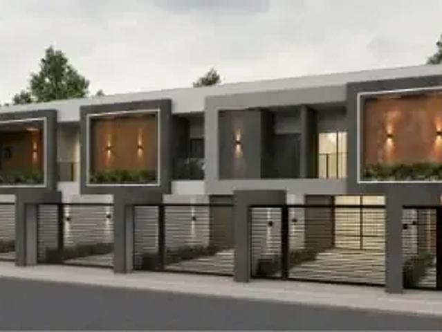 Casa / Sobrado para Venda em Joinville/SC Bom Retiro 3 Quartos