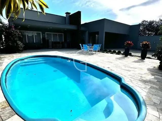 Casa / Sobrado para Venda em Joinville/SC Bom Retiro 3 Quartos