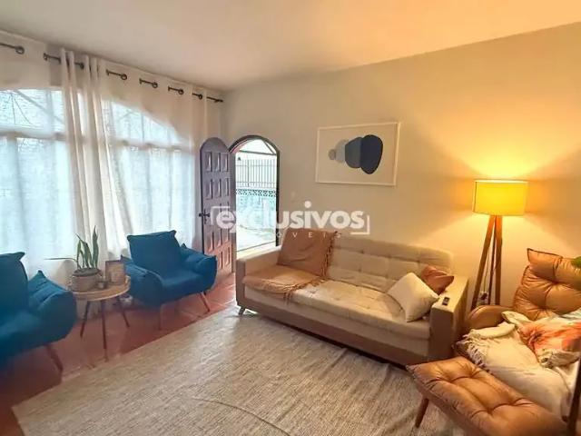 Casa / Sobrado para Venda em Joinville/SC Bom Retiro 3 Quartos