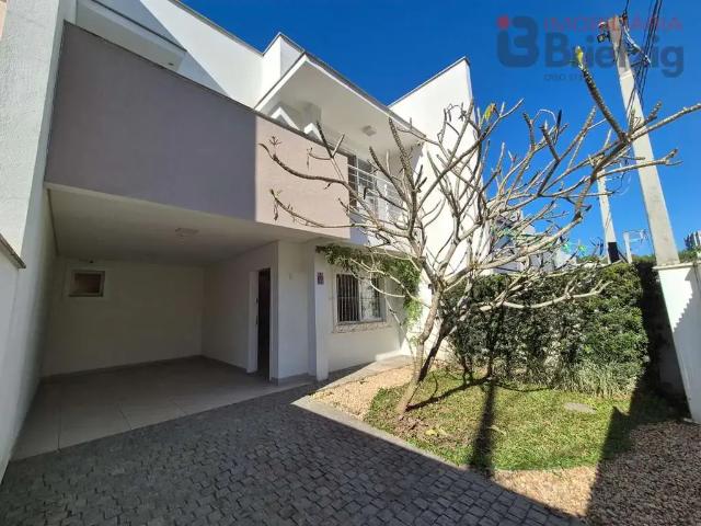 Casa / Sobrado para Venda em Joinville/SC Bom Retiro 3 Quartos