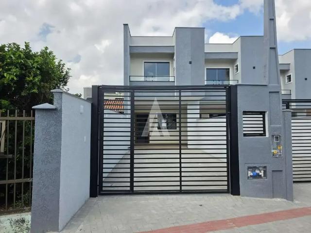 Casa / Sobrado para Venda em Joinville/SC Bom Retiro 3 Quartos
