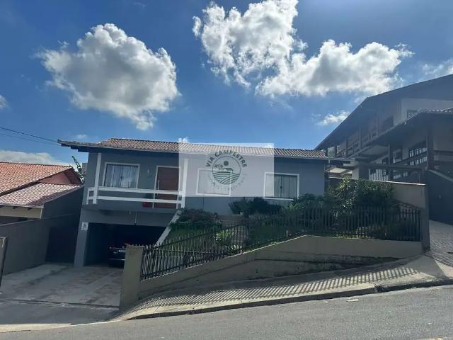 Casa / Sobrado para Venda em Joinville/SC Bom Retiro 3 Quartos
