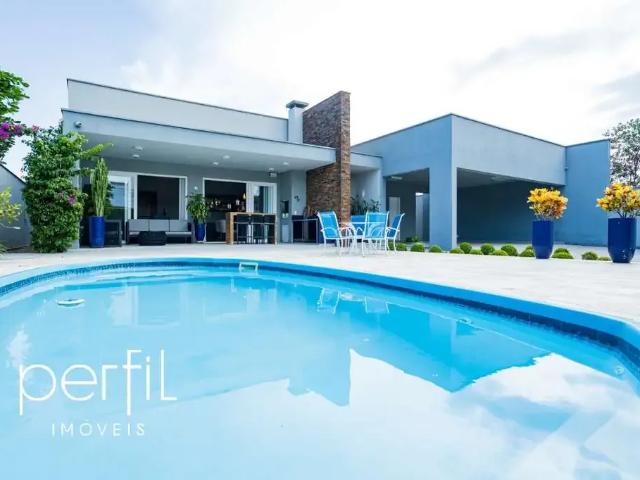 Casa / Sobrado para Venda em Joinville/SC Bom Retiro 3 Quartos