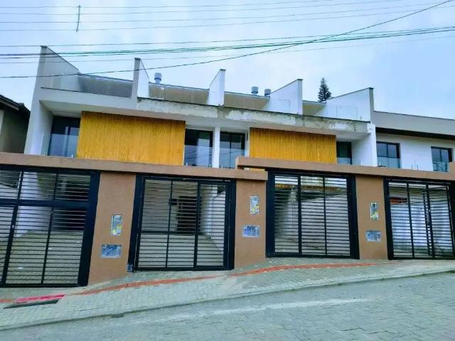 Casa / Sobrado para Venda em Joinville/SC Bom Retiro 3 Quartos