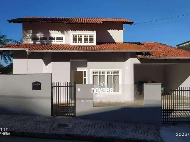 Casa / Sobrado para Venda em Joinville/SC Bom Retiro 3 Quartos