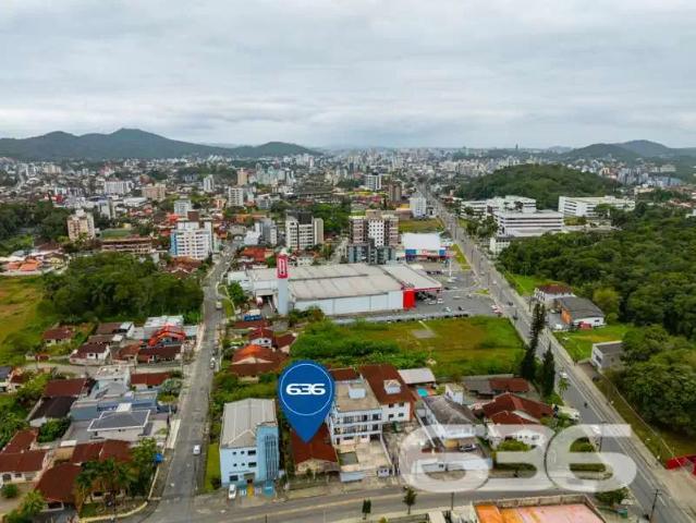 Casa / Sobrado para Venda em Joinville/SC Bom Retiro 3 Quartos