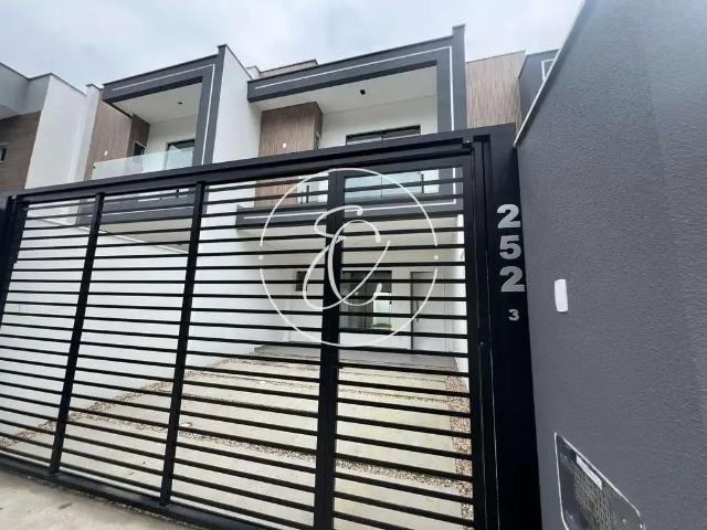 Casa / Sobrado para Venda em Joinville/SC Bom Retiro 3 Quartos