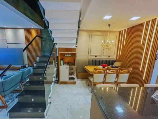 Casa / Sobrado para Venda em Joinville/SC Bom Retiro 3 Quartos