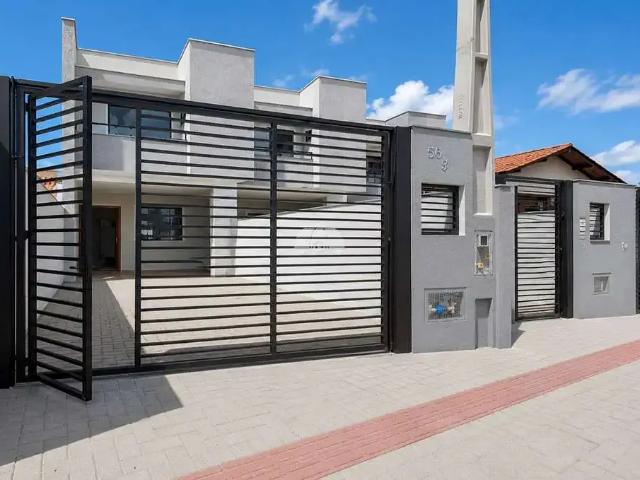 Casa / Sobrado para Venda em Joinville/SC Bom Retiro 3 Quartos