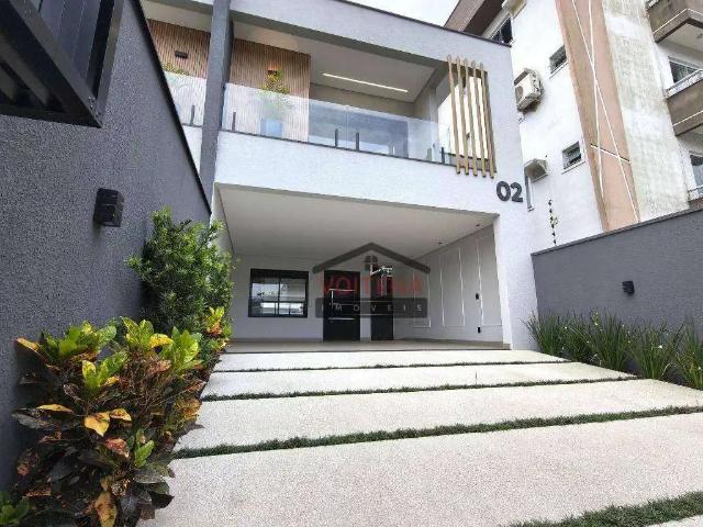 Casa / Sobrado para Venda em Joinville/SC Bom Retiro 3 Quartos