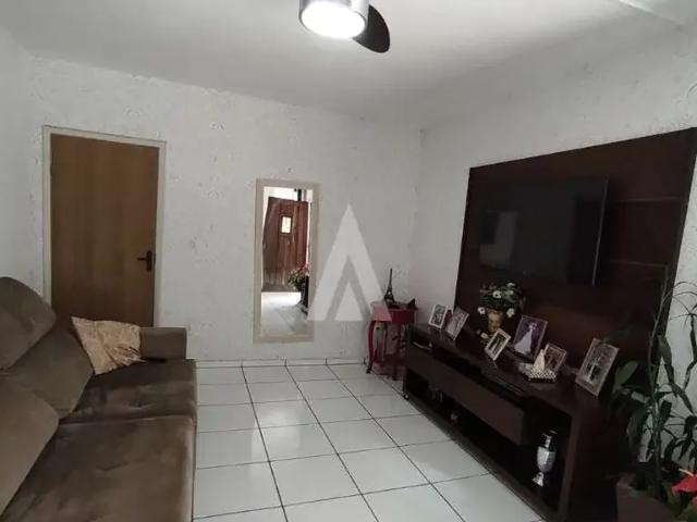 Casa / Sobrado para Venda em Joinville/SC Bom Retiro 4 Quartos