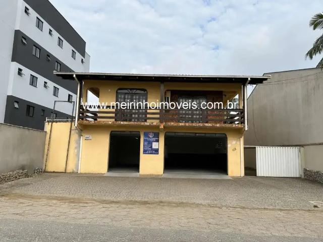 Casa / Sobrado para Venda em Joinville/SC Boa Vista 3 Quartos