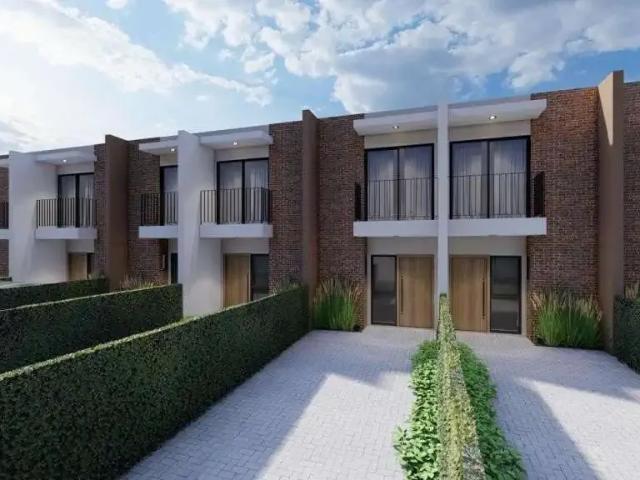 Casa / Sobrado para Venda em Joinville/SC Boa Vista 3 Quartos