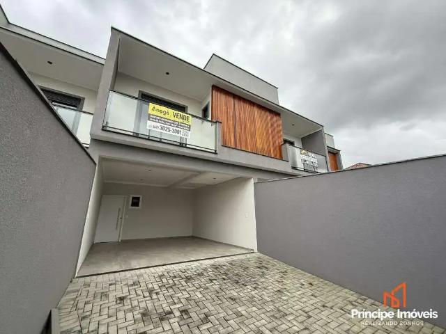 Casa / Sobrado para Venda em Joinville/SC Boa Vista 3 Quartos