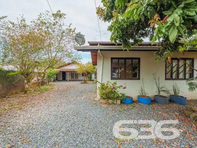 Casa / Sobrado para Venda em Joinville/SC Boa Vista 3 Quartos