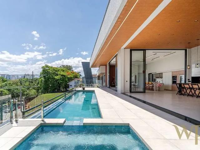 Casa / Sobrado para Venda em Joinville/SC Boa Vista 3 Quartos