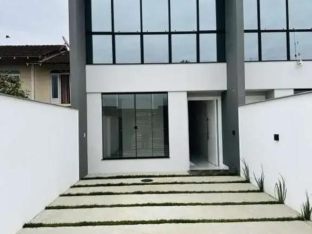 Casa / Sobrado para Venda em Joinville/SC Boa Vista 3 Quartos