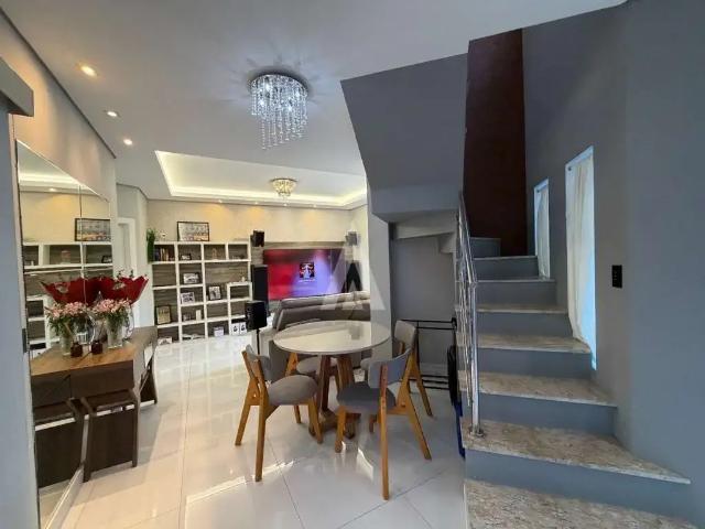 Casa / Sobrado para Venda em Joinville/SC Boa Vista 3 Quartos