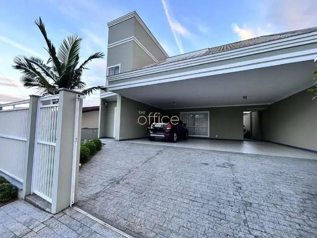 Casa / Sobrado para Venda em Joinville/SC Boa Vista 11 Quartos
