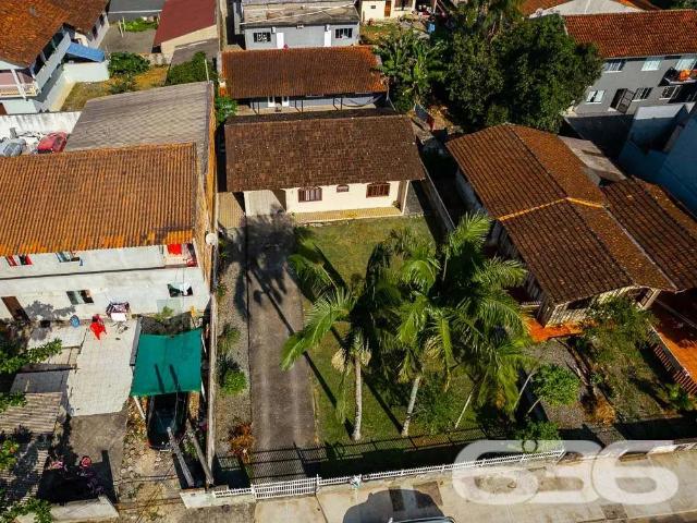 Casa / Sobrado para Venda em Joinville/SC Boa Vista 2 Quartos