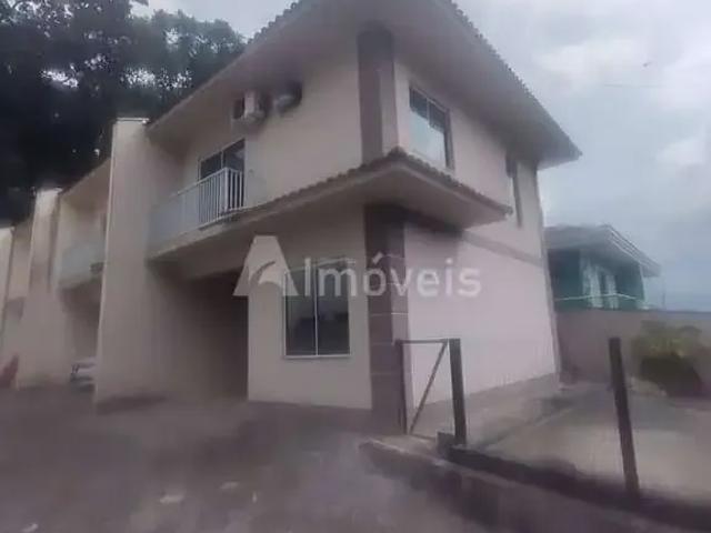 Casa / Sobrado para Venda em Joinville/SC Boa Vista 2 Quartos