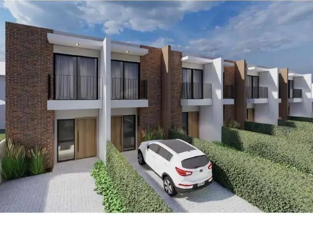 Casa / Sobrado para Venda em Joinville/SC Boa Vista