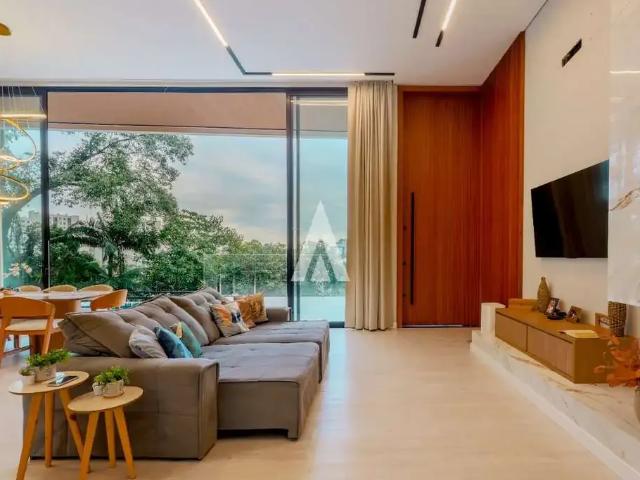 Casa / Sobrado para Venda em Joinville/SC Boa Vista 4 Quartos