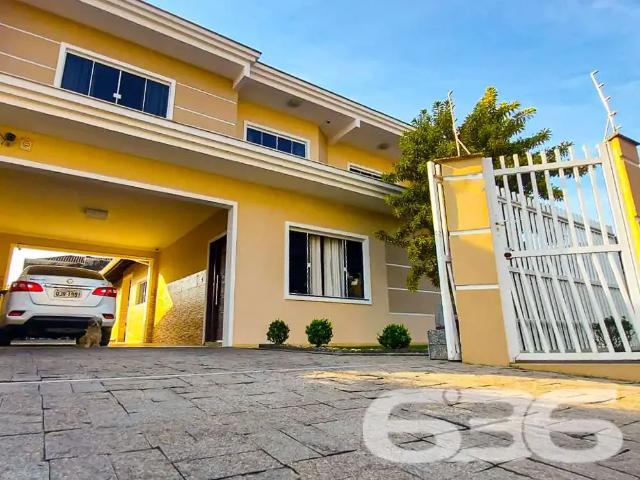 Casa / Sobrado para Venda em Joinville/SC Boa Vista 6 Quartos
