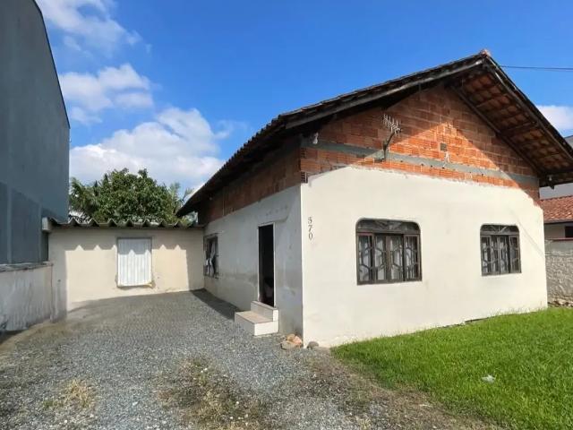 Casa / Sobrado para Venda em Joinville/SC Boehmerwald 2 Quartos