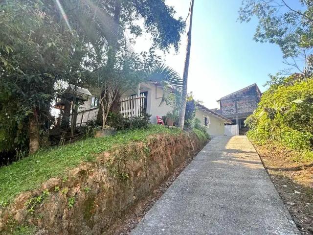 Casa / Sobrado para Venda em Joinville/SC Boehmerwald 2 Quartos