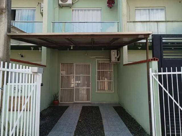 Casa / Sobrado para Venda em Joinville/SC Boehmerwald 2 Quartos
