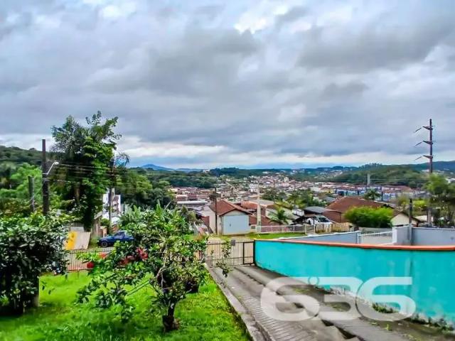 Casa / Sobrado para Venda em Joinville/SC Boehmerwald 2 Quartos