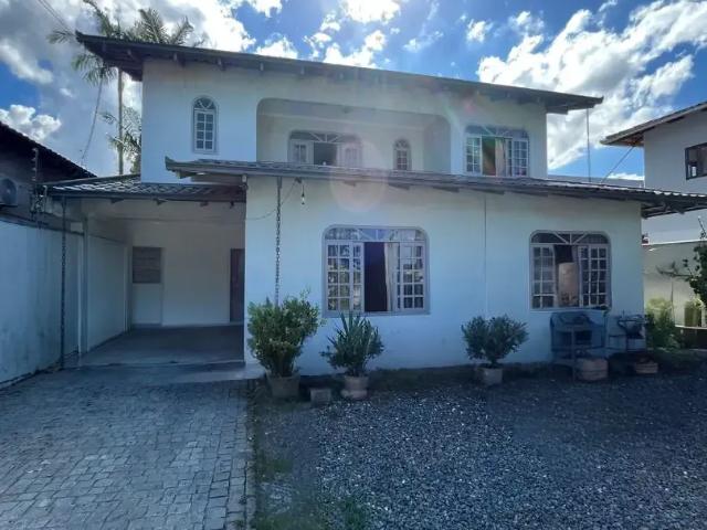 Casa / Sobrado para Venda em Joinville/SC Boehmerwald 3 Quartos