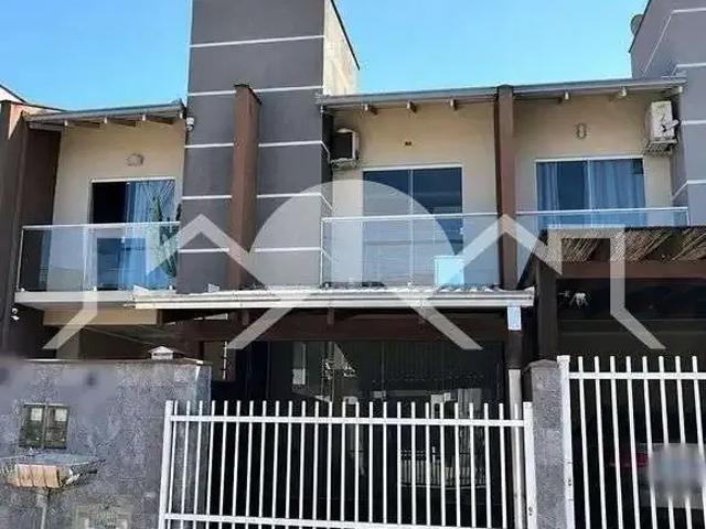 Casa / Sobrado para Venda em Joinville/SC Boehmerwald 3 Quartos