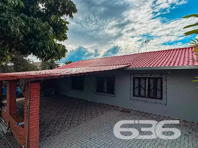 Casa / Sobrado para Venda em Joinville/SC Boehmerwald 3 Quartos