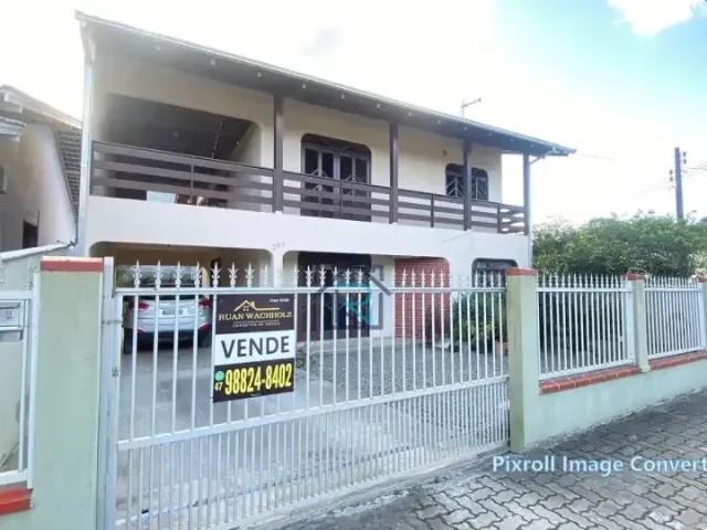 Casa / Sobrado para Venda em Joinville/SC Boehmerwald 3 Quartos