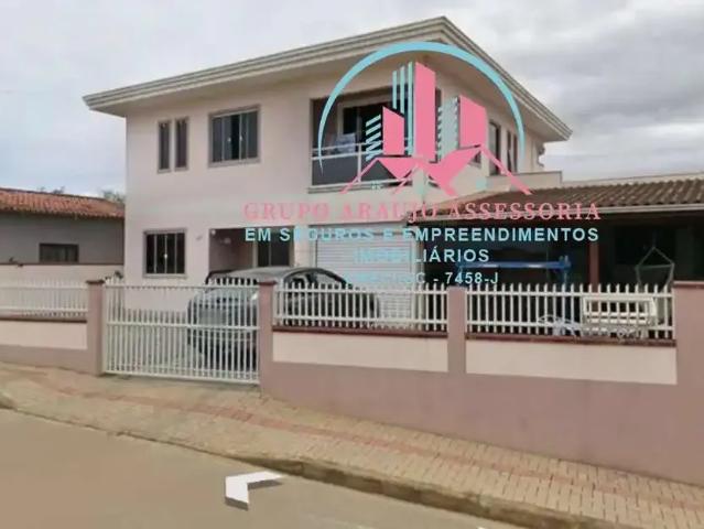 Casa / Sobrado para Venda em Joinville/SC Bucarein 5 Quartos
