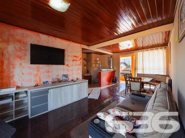 Casa / Sobrado para Venda em Joinville/SC Bucarein 5 Quartos
