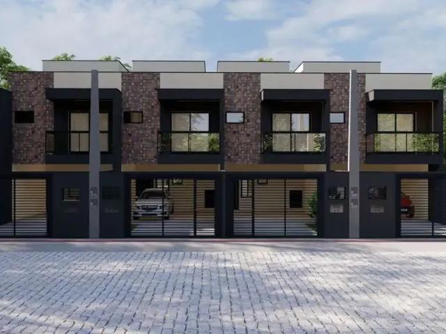 Casa / Sobrado para Venda em Joinville/SC Bucarein 3 Quartos