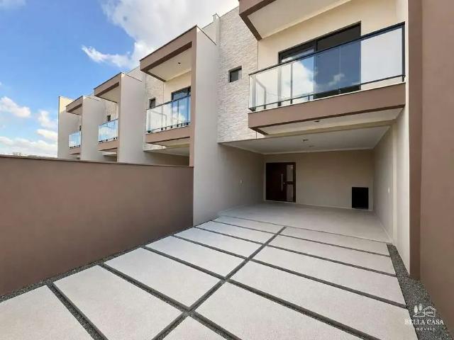 Casa / Sobrado para Venda em Joinville/SC Bucarein 3 Quartos