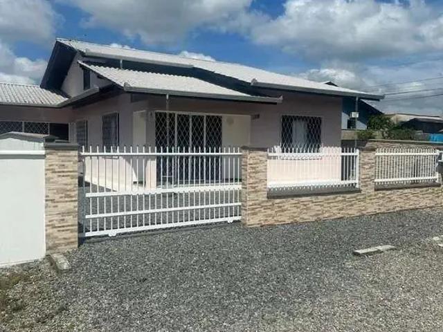 Casa / Sobrado para Venda em Joinville/SC Centro 3 Quartos