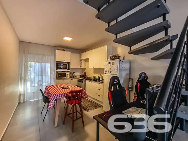 Casa / Sobrado para Venda em Joinville/SC Costa e Silva 2 Quartos