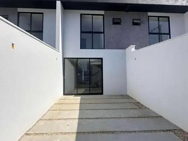 Casa / Sobrado para Venda em Joinville/SC Costa e Silva 2 Quartos