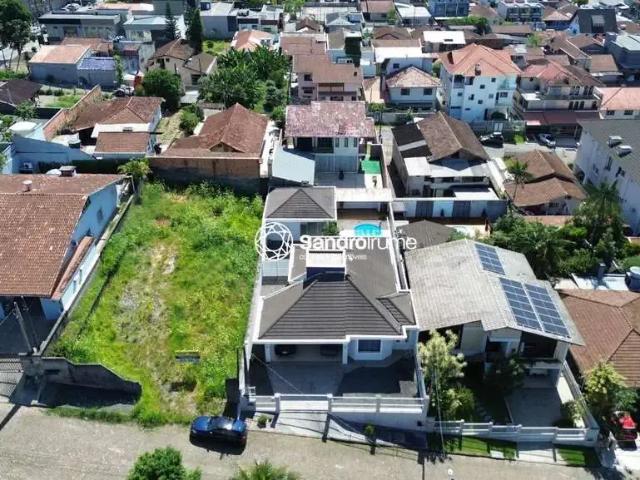 Casa / Sobrado para Venda em Joinville/SC Costa e Silva 2 Quartos