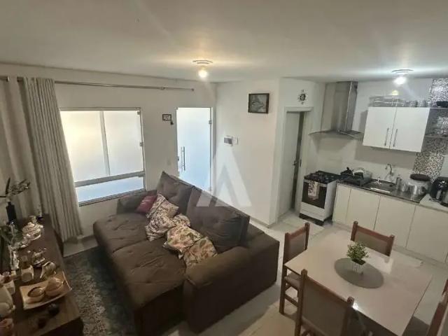 Casa / Sobrado para Venda em Joinville/SC Costa e Silva 2 Quartos